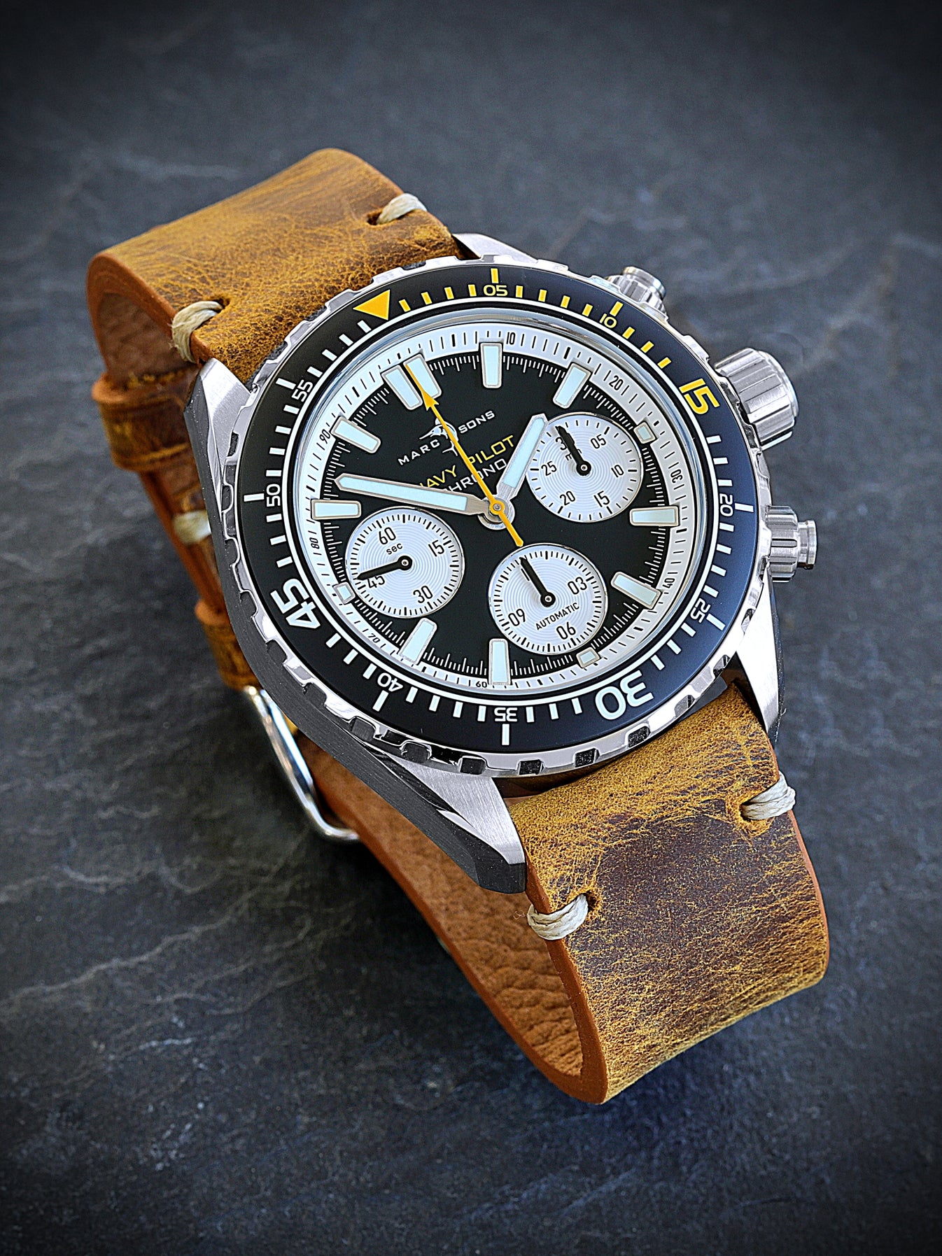 Marc & Sons Navy Pilot Chronograph – Der Zeitvertreiber